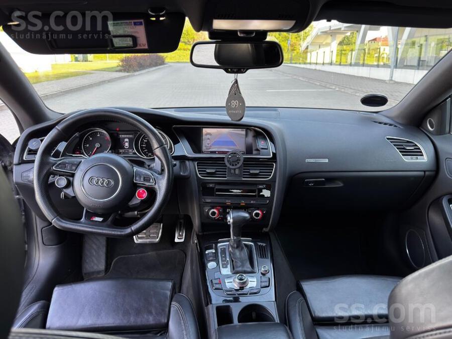 Pelēks Audi A5 2012 Rēzekne, ar dzinēja tilpumu 3.00 L un nobraukumu 226 tūkst. km par 10600 €, foto 12 vietnē AUTOMOTO.COM.LV