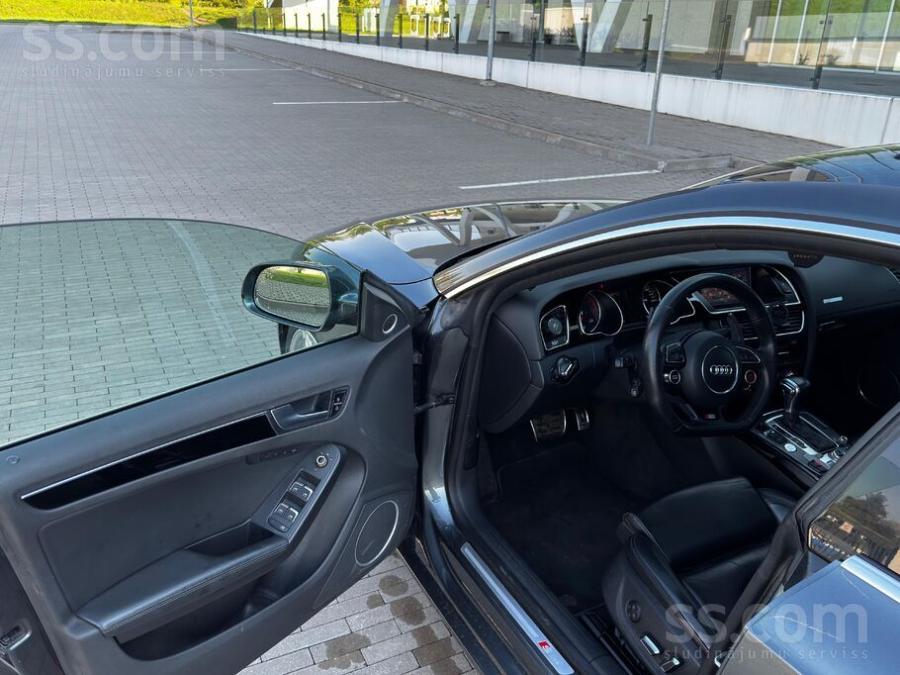 Pelēks Audi A5 2012 Rēzekne, ar dzinēja tilpumu 3.00 L un nobraukumu 226 tūkst. km par 10600 €, foto 14 vietnē AUTOMOTO.COM.LV