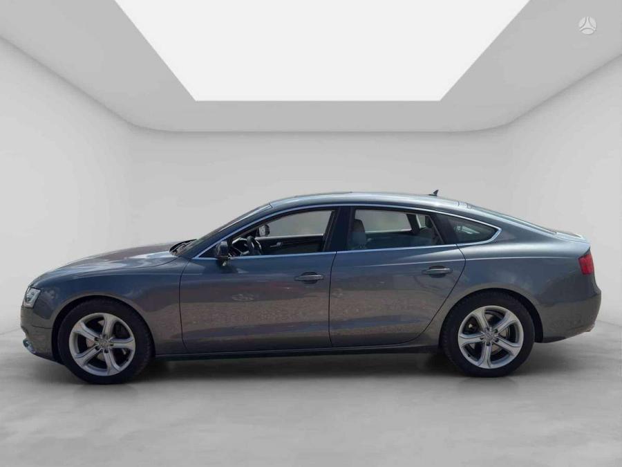 Grey Audi A5 2012 in Vilnius, with an engine capacity of 3.00 L and mileage of 308 thousand km for 9890 €, photo 4 on AUTOMOTO.COM.LV