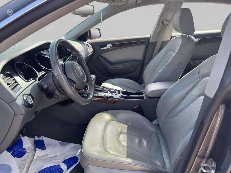 Grey Audi A5 2012 in Vilnius, with an engine capacity of 3.00 L and mileage of 308 thousand km for 9890 €, photo 10 on AUTOMOTO.COM.LV