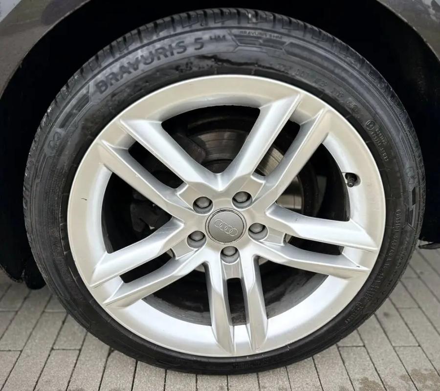 Pelēks Audi A5 2012 Rēzekne, ar dzinēja tilpumu 3.00 L un nobraukumu 236 tūkst. km par 9990 €, foto 9 vietnē AUTOMOTO.COM.LV