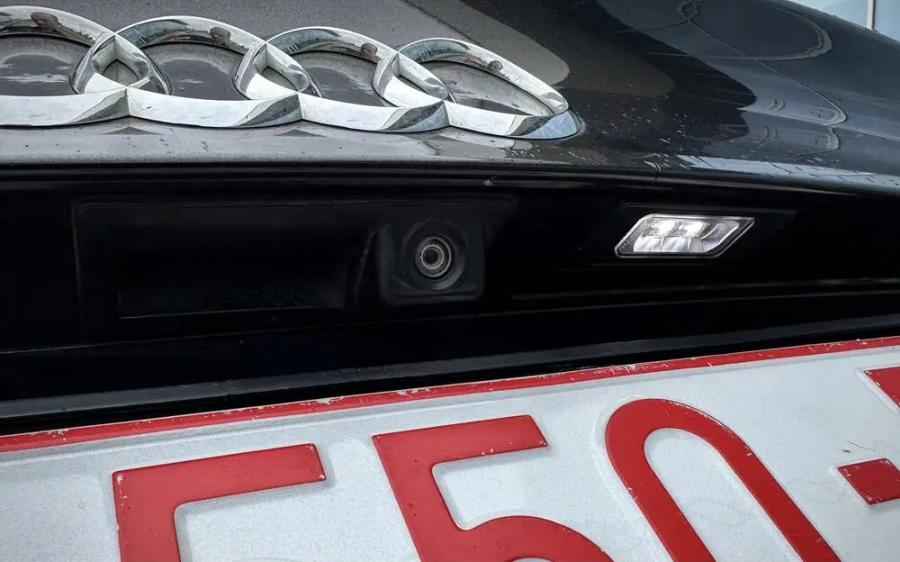 Pelēks Audi A5 2012 Rēzekne, ar dzinēja tilpumu 3.00 L un nobraukumu 236 tūkst. km par 9990 €, foto 27 vietnē AUTOMOTO.COM.LV