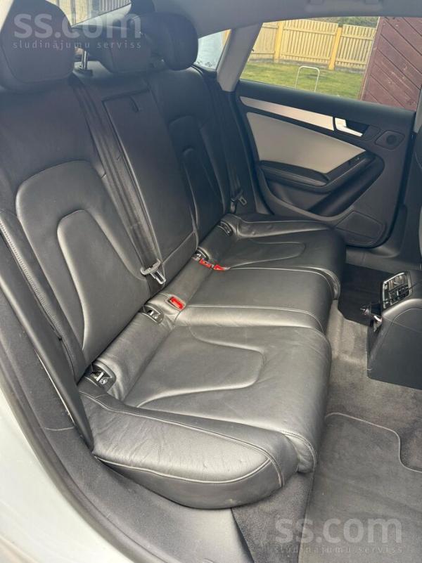 Pelēks Audi A5 2013 Rīga, ar dzinēja tilpumu 2.00 L un nobraukumu 258 tūkst. km par 8850 €, foto 8 vietnē AUTOMOTO.COM.LV