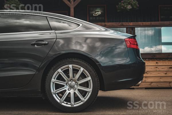 Grey Audi A5 2013 in Riga, with an engine capacity of 3.00 L and mileage of 0 thousand km for 9790 €, photo 9 on AUTOMOTO.COM.LV