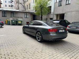 Pelēks Audi A5 2014 Rīga, ar dzinēja tilpumu 2.00 L un nobraukumu 296 tūkst. km par 13000 €, foto 13 vietnē AUTOMOTO.COM.LV