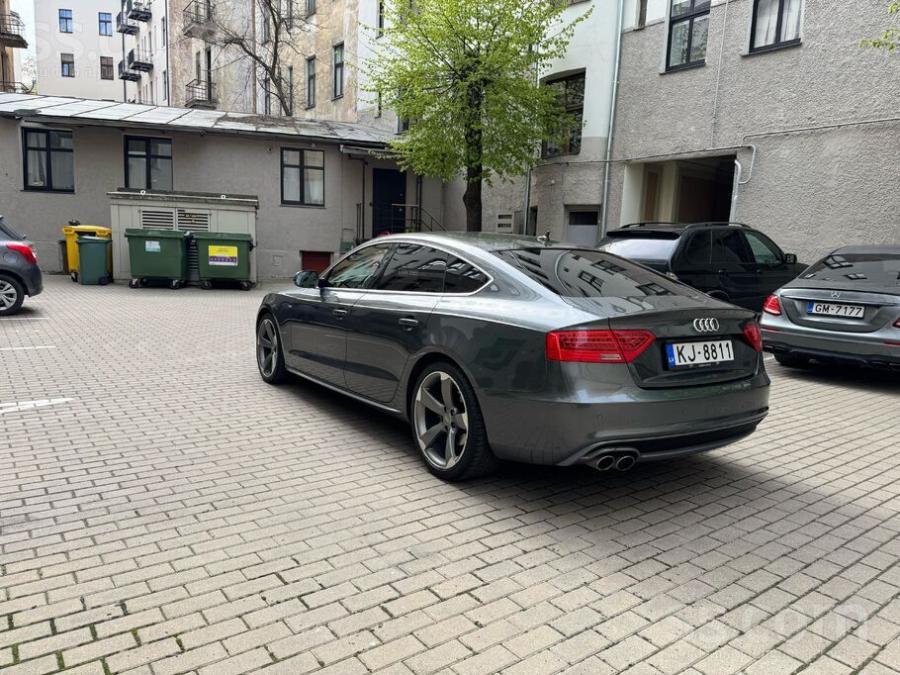 Pelēks Audi A5 2014 Rīga, ar dzinēja tilpumu 2.00 L un nobraukumu 296 tūkst. km par 13000 €, foto 13 vietnē AUTOMOTO.COM.LV