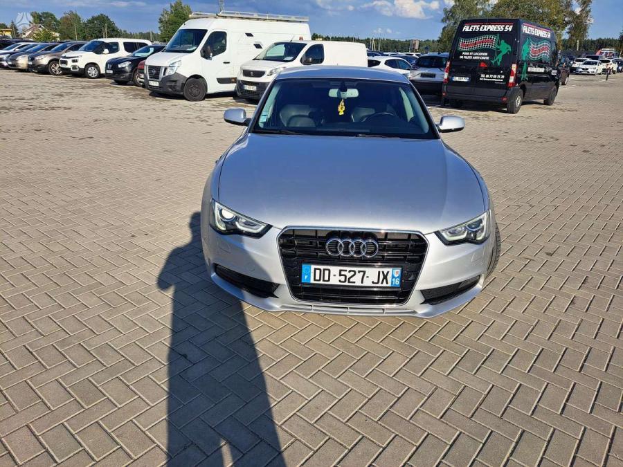Grey Audi A5 2014 in Taurage, with an engine capacity of 2.00 L and mileage of 230 thousand km for 9650 €, photo 3 on AUTOMOTO.COM.LV