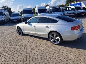 Grey Audi A5 2014 in Taurage, with an engine capacity of 2.00 L and mileage of 230 thousand km for 9650 €, photo 8 on AUTOMOTO.COM.LV