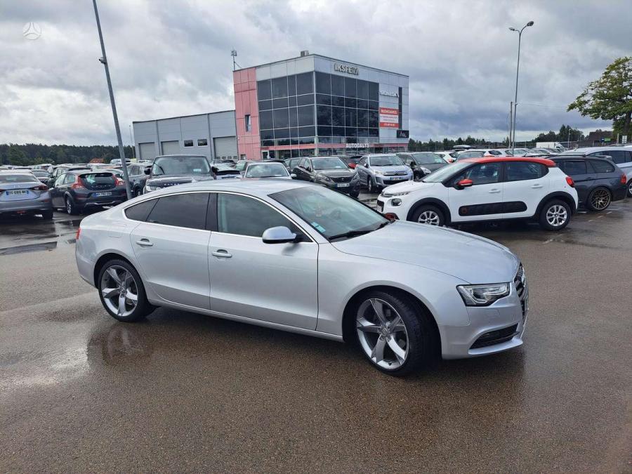 Grey Audi A5 2014 in Taurage, with an engine capacity of 2.00 L and mileage of 230 thousand km for 9100 €, photo 4 on AUTOMOTO.COM.LV
