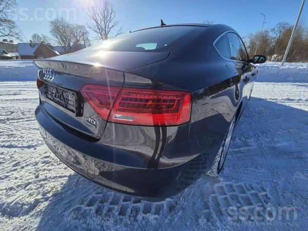 Grey Audi A5 2016 in Saldus, with an engine capacity of 3.00 L and mileage of 212 thousand km for 14500 €, photo 5 on AUTOMOTO.COM.LV