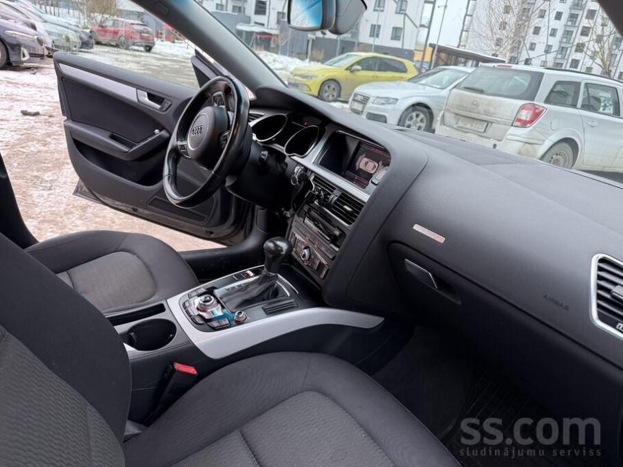 Grey Audi A5 2016 in Riga, with an engine capacity of 3.00 L and mileage of 267 thousand km for 11700 €, photo 10 on AUTOMOTO.COM.LV