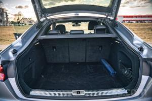 Pelēks Audi A5 2017 Rīga, ar dzinēja tilpumu 2.00 L un nobraukumu 0 tūkst. km par 16990 €, foto 12 vietnē AUTOMOTO.COM.LV