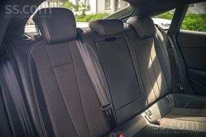 Pelēks Audi A5 2017 Rīga, ar dzinēja tilpumu 2.00 L un nobraukumu 293 tūkst. km par 15990 €, foto 16 vietnē AUTOMOTO.COM.LV