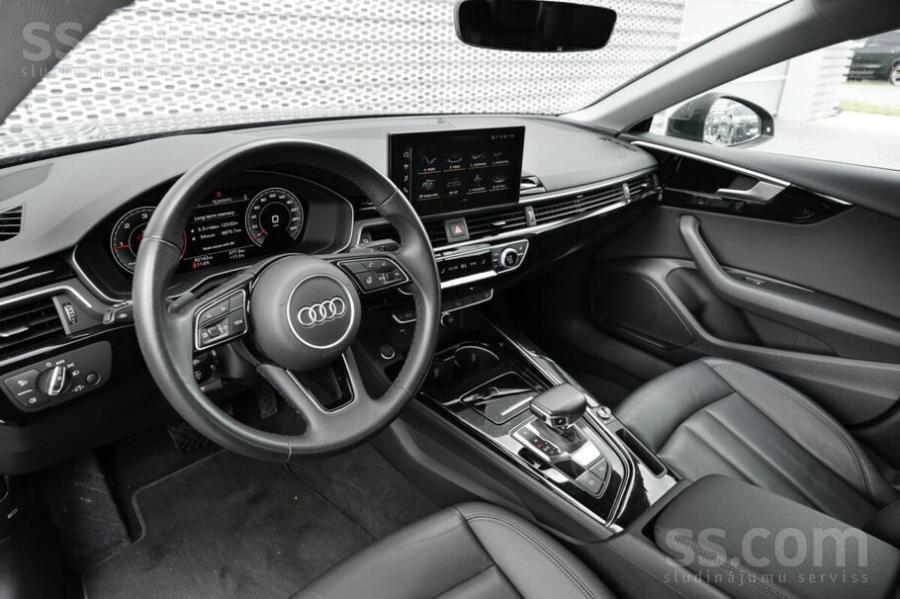Grey Audi A5 2023 in Riga, with an engine capacity of 2.00 L and mileage of 83 thousand km for 32400 €, photo 10 on AUTOMOTO.COM.LV