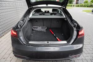 Grey Audi A5 2023 in Riga, with an engine capacity of 2.00 L and mileage of 83 thousand km for 32400 €, photo 27 on AUTOMOTO.COM.LV