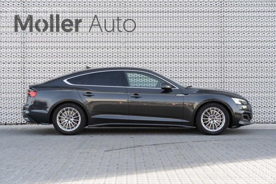 Pelēks Audi A5 2024 Rīga, ar dzinēja tilpumu 2.00 L un nobraukumu 22 tūkst. km par 35900 €, foto 5 vietnē AUTOMOTO.COM.LV