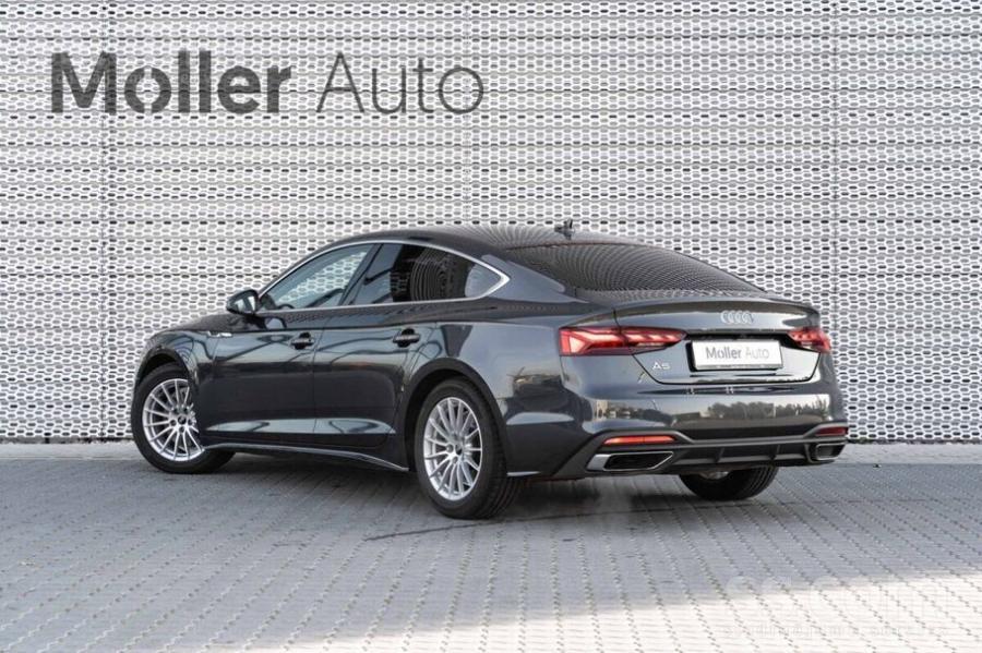 Pelēks Audi A5 2024 Rīga, ar dzinēja tilpumu 2.00 L un nobraukumu 22 tūkst. km par 34900 €, foto 3 vietnē AUTOMOTO.COM.LV