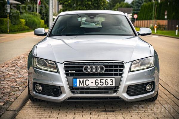 Pelēks Audi A5 2010 Rīga, ar dzinēja tilpumu 2.00 L un nobraukumu 231 tūkst. km par 6990 €, foto 2 vietnē AUTOMOTO.COM.LV