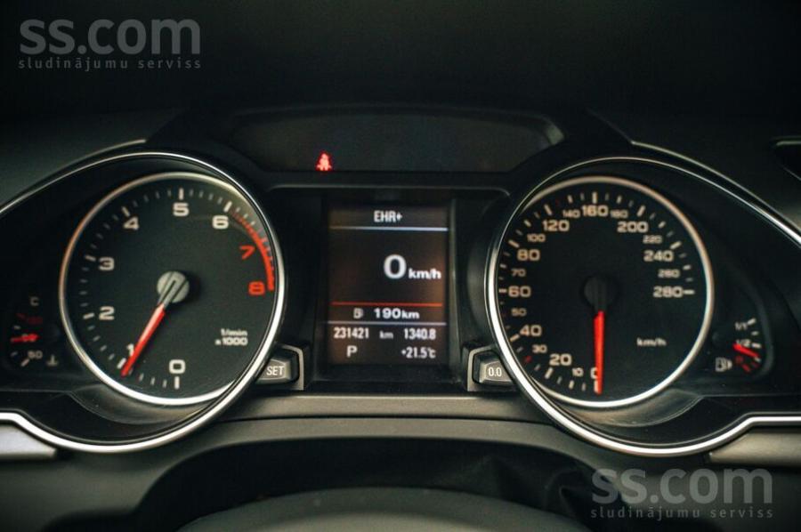 Pelēks Audi A5 2010 Rīga, ar dzinēja tilpumu 2.00 L un nobraukumu 231 tūkst. km par 6990 €, foto 22 vietnē AUTOMOTO.COM.LV