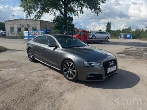 Pelēks Audi A5 2011 Rēzekne, ar dzinēja tilpumu 2.00 L un nobraukumu 0 tūkst. km par 8000 €, foto  vietnē AUTOMOTO.COM.LV