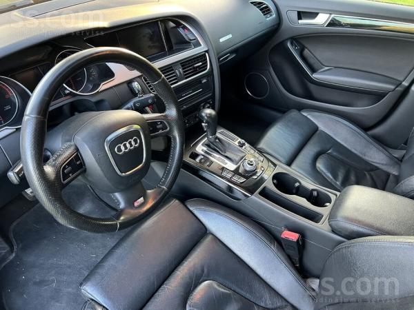 Audi A5 2009 in Jelgava, with an engine capacity of 3.00 L and mileage of 370 thousand km for 6500 €, photo 6 on AUTOMOTO.COM.LV