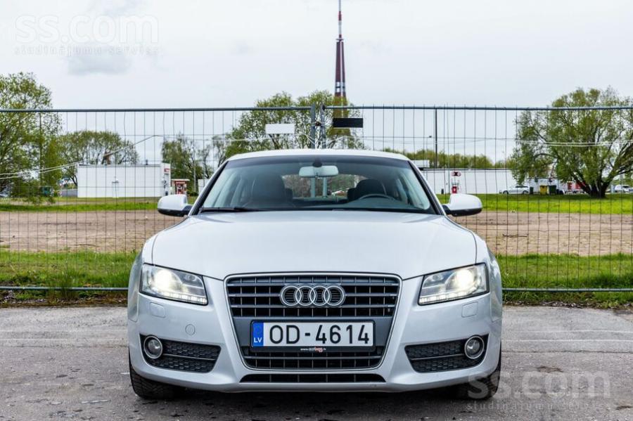 Audi A5 2010 Rīga, ar dzinēja tilpumu 2.00 L un nobraukumu 300 tūkst. km par 9290 €, foto 3 vietnē AUTOMOTO.COM.LV