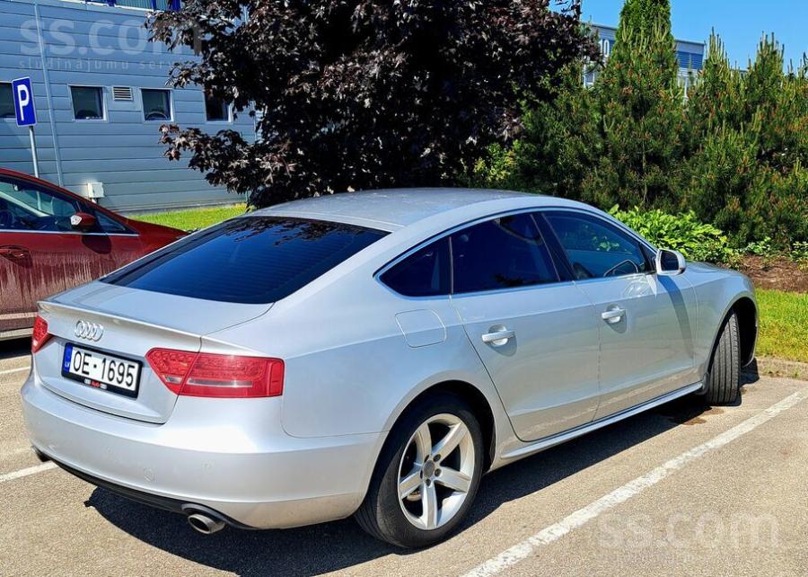 Audi A5 2010 in Jelgava, with an engine capacity of 3.00 L and mileage of 0 thousand km for 7750 €, photo 8 on AUTOMOTO.COM.LV