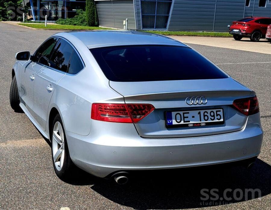 Audi A5 2010 in Jelgava, with an engine capacity of 3.00 L and mileage of 0 thousand km for 7750 €, photo 9 on AUTOMOTO.COM.LV