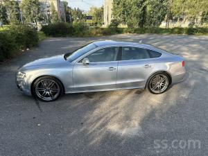 Audi A5 2010 in Riga, with an engine capacity of 2.00 L and mileage of 231 thousand km for 7500 €, photo 4 on AUTOMOTO.COM.LV