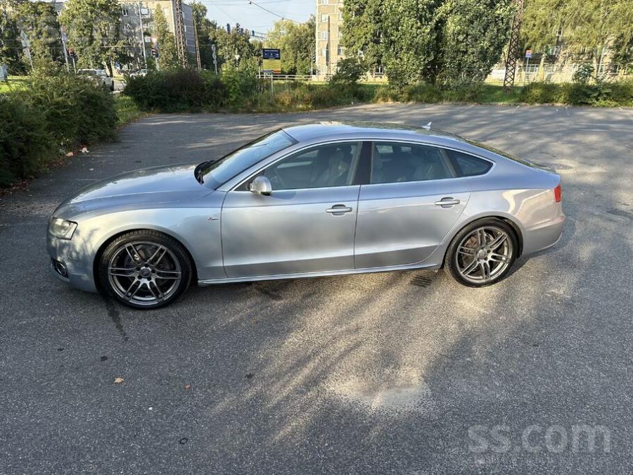 Audi A5 2010 in Riga, with an engine capacity of 2.00 L and mileage of 231 thousand km for 7500 €, photo 4 on AUTOMOTO.COM.LV