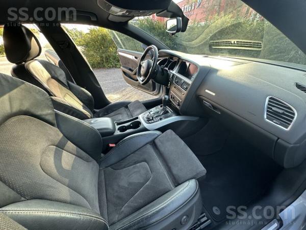 Ауди А5 2010 в Рига, объемом двигателя 2.00 л и пробегом 231 тыс. км за 7500 €, фото 6 на AUTOMOTO.COM.LV