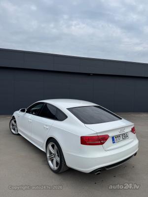 Audi A5 2011 Kivieli, ar dzinēja tilpumu 2.70 L un nobraukumu 265 tūkst. km par 8500 €, foto 3 vietnē AUTOMOTO.COM.LV