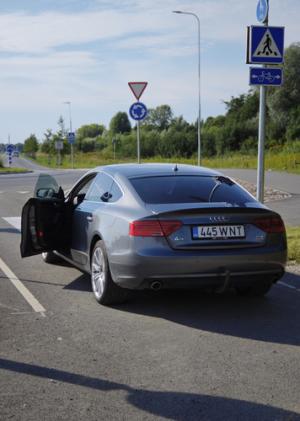 Audi A5 2011 in Tartu, with an engine capacity of 3.00 L and mileage of 363 thousand km for 12000 €, photo 4 on AUTOMOTO.COM.LV