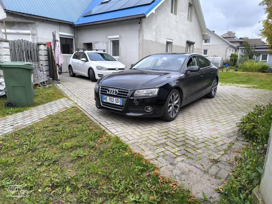 Audi A5 2011 in Telschi, with an engine capacity of 2.00 L and mileage of 280 thousand km for 7500 €, photo 21 on AUTOMOTO.COM.LV