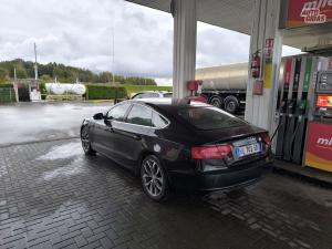 Audi A5 2011 in Telschi, with an engine capacity of 2.00 L and mileage of 280 thousand km for 7500 €, photo 26 on AUTOMOTO.COM.LV