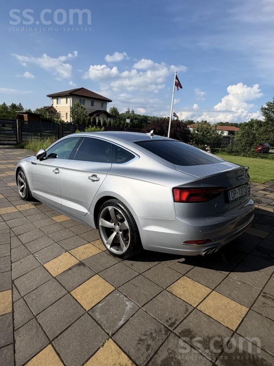 Audi A5 2018 in Riga, with an engine capacity of 2.00 L and mileage of 126 thousand km for 18999 €, photo 4 on AUTOMOTO.COM.LV