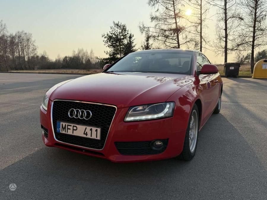 Red Audi A5 2007 in Vilnius, with an engine capacity of 2.97 L and mileage of 317 thousand km for 3900 €, photo 1 on AUTOMOTO.COM.LV