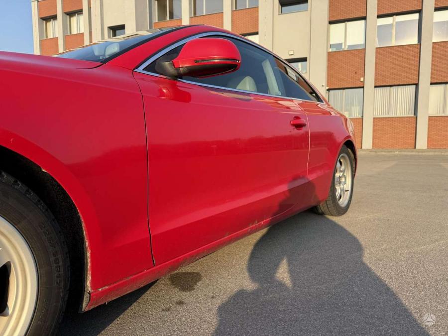 Red Audi A5 2007 in Vilnius, with an engine capacity of 2.97 L and mileage of 317 thousand km for 3900 €, photo 11 on AUTOMOTO.COM.LV