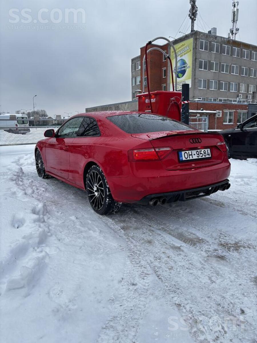 Red Audi A5 2008 in Jelgava, with an engine capacity of 3.00 L and mileage of 320 thousand km for 8900 €, photo 5 on AUTOMOTO.COM.LV