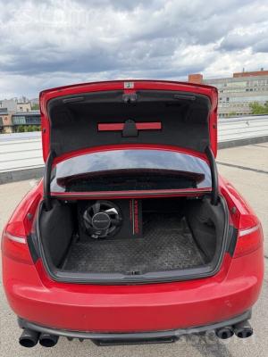 Red Audi A5 2008 in Riga, with an engine capacity of 3.00 L and mileage of 330 thousand km for 8500 €, photo 7 on AUTOMOTO.COM.LV