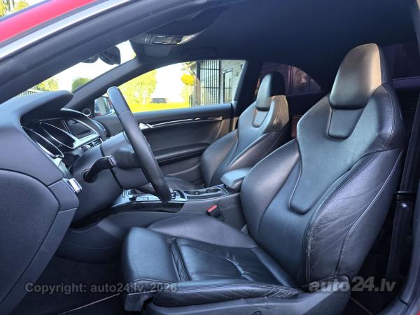 Красный Ауди А5 2009 в Тарту, объемом двигателя 3.00 л и пробегом 293 тыс. км за 7990 €, фото 8 на AUTOMOTO.COM.LV