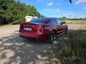 Red Audi A5 2009 in Keila, with an engine capacity of 3.00 L and mileage of 331 thousand km for 7999 €, photo 7 on AUTOMOTO.COM.LV