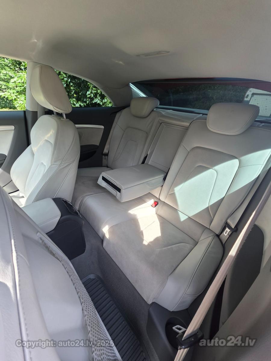 Red Audi A5 2009 in Keila, with an engine capacity of 3.00 L and mileage of 331 thousand km for 7999 €, photo 14 on AUTOMOTO.COM.LV