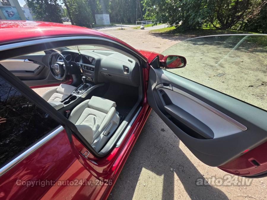 Red Audi A5 2009 in Keila, with an engine capacity of 3.00 L and mileage of 331 thousand km for 7999 €, photo 16 on AUTOMOTO.COM.LV