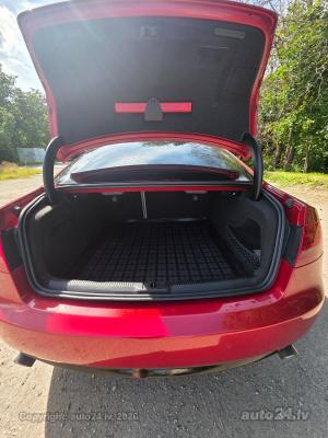 Red Audi A5 2009 in Keila, with an engine capacity of 3.00 L and mileage of 331 thousand km for 7999 €, photo 20 on AUTOMOTO.COM.LV