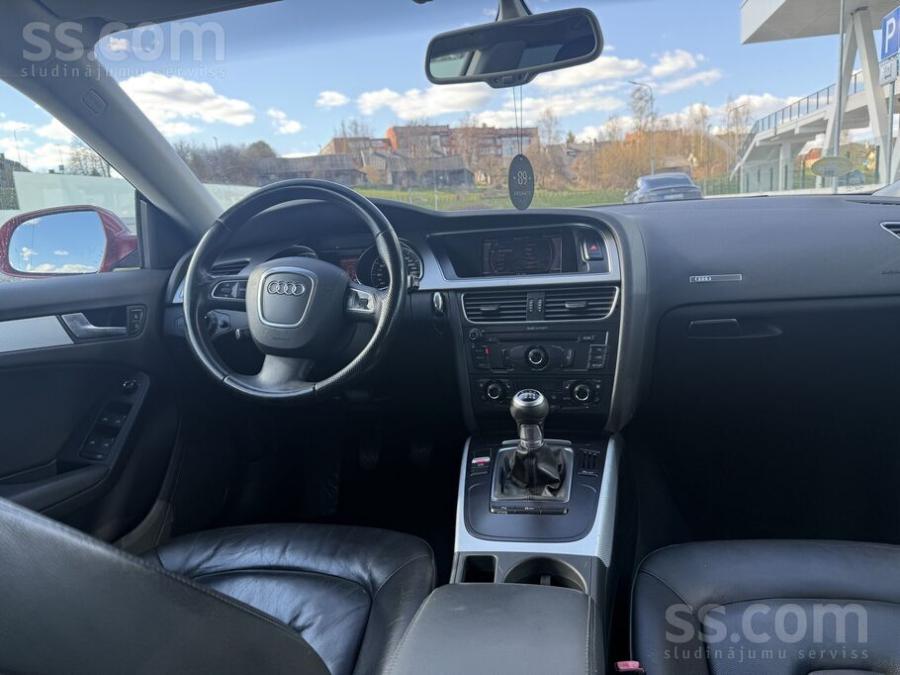Sarkans Audi A5 2010 Rēzekne, ar dzinēja tilpumu 2.00 L un nobraukumu 0 tūkst. km par 8050 €, foto 11 vietnē AUTOMOTO.COM.LV