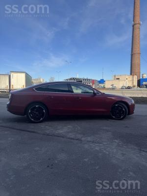 Sarkans Audi A5 2010 Rēzekne, ar dzinēja tilpumu 2.00 L un nobraukumu 0 tūkst. km par 6800 €, foto 4 vietnē AUTOMOTO.COM.LV