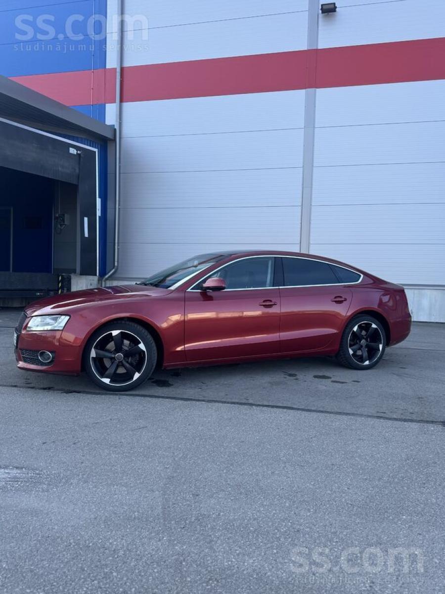 Sarkans Audi A5 2010 Rēzekne, ar dzinēja tilpumu 2.00 L un nobraukumu 0 tūkst. km par 6800 €, foto 5 vietnē AUTOMOTO.COM.LV