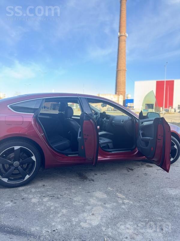 Sarkans Audi A5 2010 Rēzekne, ar dzinēja tilpumu 2.00 L un nobraukumu 0 tūkst. km par 6800 €, foto 5 vietnē AUTOMOTO.COM.LV