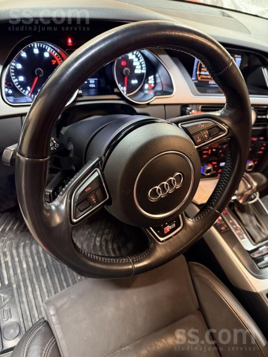 Red Audi A5 2013 in Riga, with an engine capacity of 2.00 L and mileage of 241 thousand km for 11500 €, photo 14 on AUTOMOTO.COM.LV